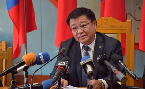 Д Ганбат ТТ н төмөр замын 49 хувийг “Шинхуа” д зарна