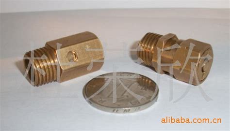 厂家直销 微压微型泄压阀 小型泄压阀 小型低压安全阀 微型低压阀 阿里巴巴