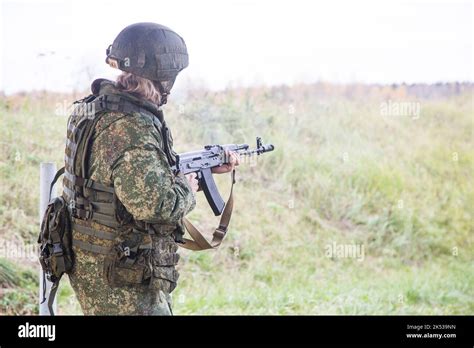 Man Shooting At A Target Unformal Shooting Range Stock Photo Alamy