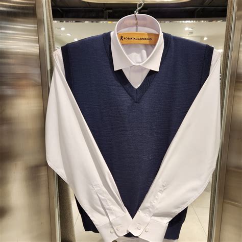 [로베르따셔츠] 남성와이셔츠 울혼방 브이넥 네이비 니트조끼 Hm3 L01 2 이랜드몰