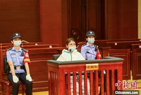 劳荣枝案二审11月30日再开庭 双方家属将旁听 时空热线