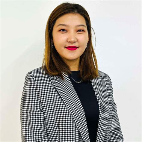 Б Халиун Хүний сэтгэл зүйн “дархлаа” гурав хүртлэх насанд үүсдэг