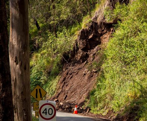 Mudslide Vs Landslide Whats The Difference American Heritage