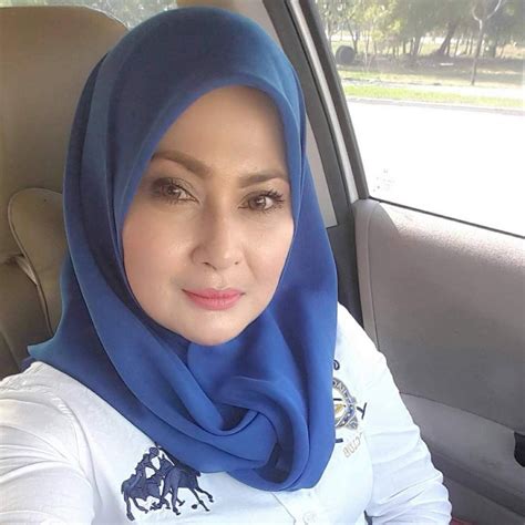 Curvy Women Fashion Womens Fashion Beautiful Housewife Art Parody