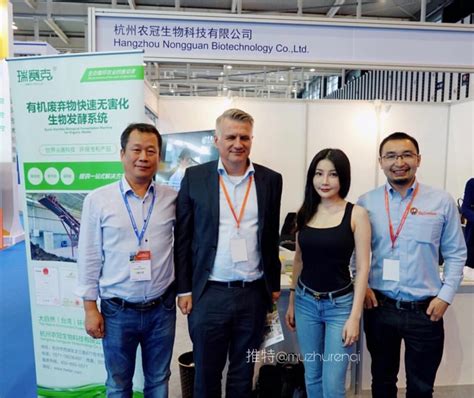 想被轮盘爆干被性虐待的母猪人妻 on Twitter 工作那档事 反差 反差婊 反差人妻 反差婊的日常 媚外 媚外荡妇 媚黑 媚黑女王 亲日 出差 工作 群交 轮