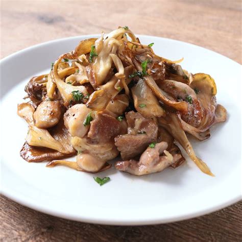 舞茸と鶏肉のバタポン炒め 作り方・レシピ クラシル