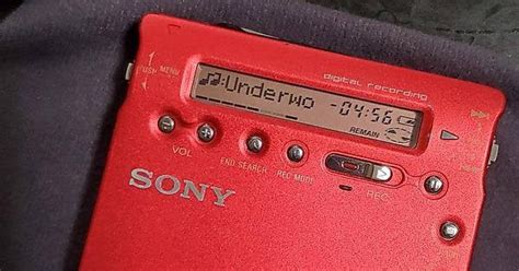 Seeing Red R Minidisc