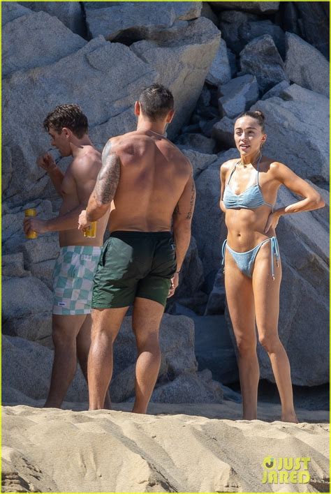 Model Olivia Culpo And Nfl Star Christian Mccaffrey Look Amazing On The