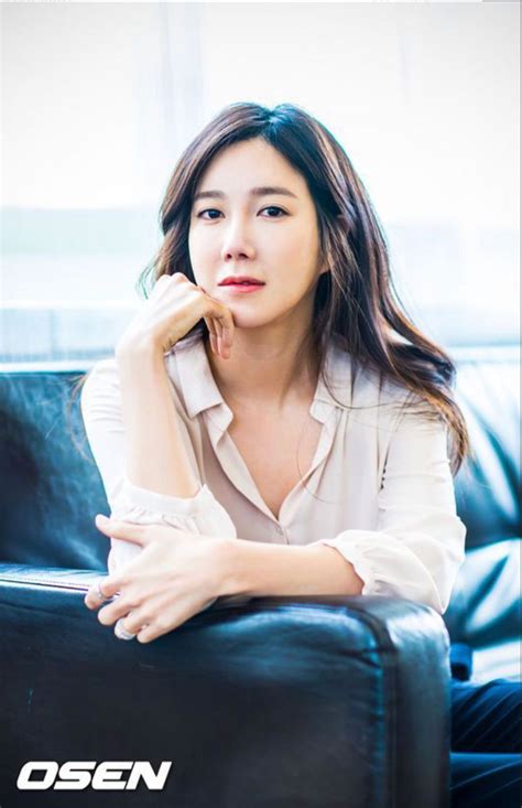 이지아 서태지·정우성의 그녀→신비주의 벗기까지 무려 10년史