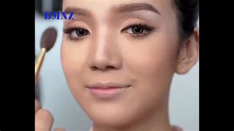 ရုပ်ရှင်မှာ အကယ်ဒမီရခဲ့ရင်လည်း မိတ်ကပ်ဆရာဘဝနဲ့ပဲ့ ဆက်ပြီးရှင်သန်မှာပ