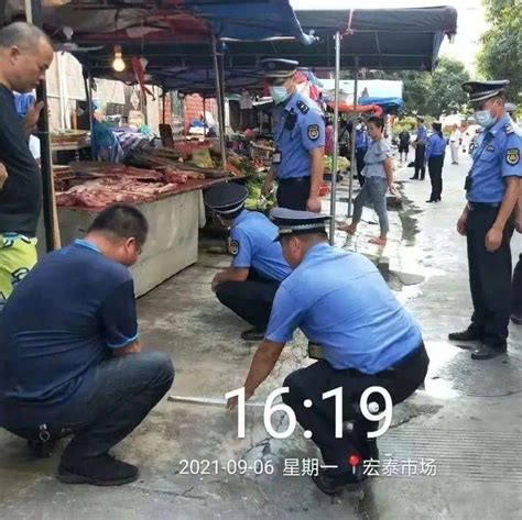 创城进行时规范经营秩序小黄线已在辖区内多个市场上岗 管理