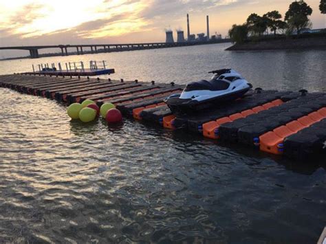 Hdpe Pontoon High Density Polyethylene Pontoon Boomarine