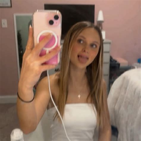 Alaina Alaina Fox Threads Say More