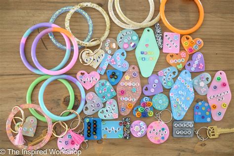 Diy Resin Keychain Ideas The Inspired Workshop