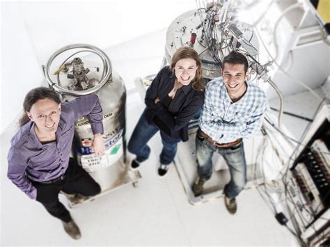 Telstra Pledges Au10m To Unsw Quantum Computing Zdnet Telstra Pledges Au10m To Unsw Quantum Computing Zdnet