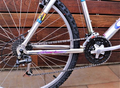 A Grisley Mega 30 Bicis La Clásica