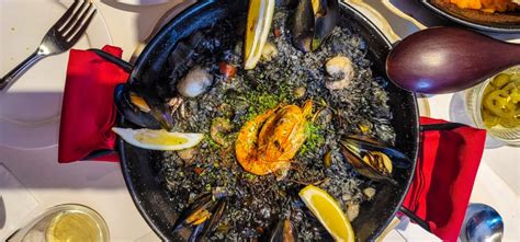 가성비·가심비 ‘갑 맛집 기행⑮ 연희동 스페인 요리집 ‘작은 스페인의 빠에야paella