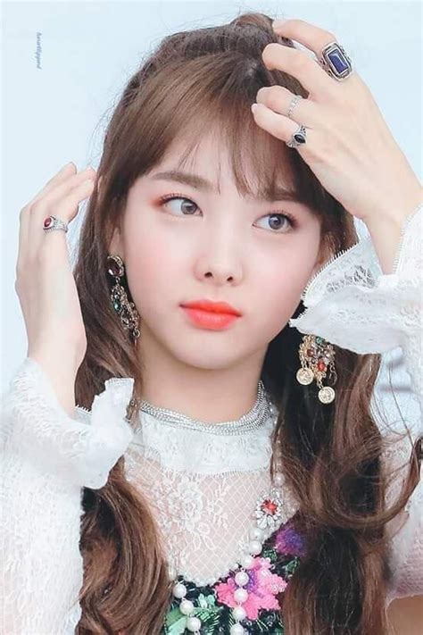 Pin Cewek Panggilan Top