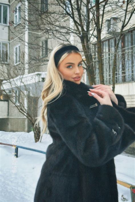 Пин от пользователя Elizabeth Rubino на доске Style Стиль восьмидесятых Стиль Стильные наряды