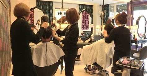 국내도입이 시급한 일본 미용실의 고객 만족 서비스 오펀 디스커스