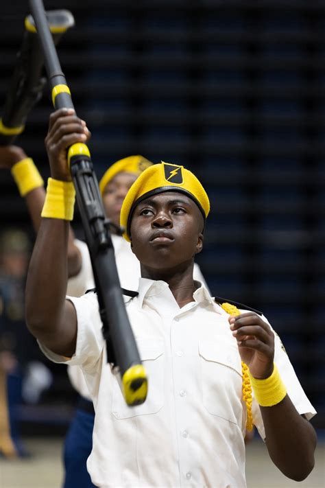 Army Jrotc Cadets Fall In At National Drill And Fitness Championship Article The United