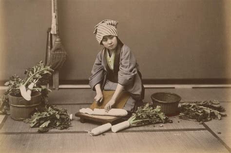 Tokyo Weekender Magazine On Linkedin A Brief Look At The Depiction Of The Housewife In Japanese