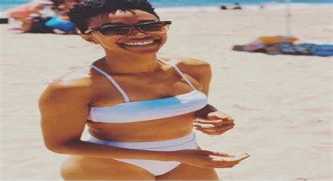 9 Sexy Hot Sonequa Martin Green Bikini Pics 9 Sexy Hot Sonequa Martin Green Bikini Pics