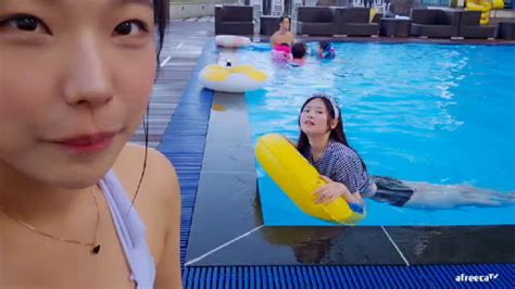 클립 은채아 서연이랑 호텔 수영장 ♡ Soop Vod