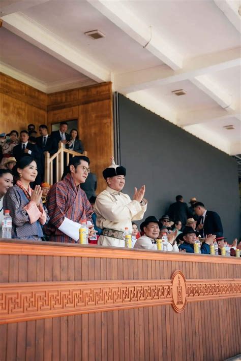 Монгол Улсын Ерөнхийлөгч УИХ ын дарга Ерөнхий сайд нар Үндэсний их баяр наадмын нээлтэд