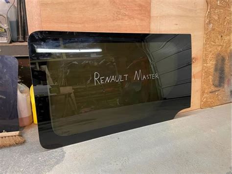 Car Side Window Glass At ₹ 2000piece Bengaluru Id 2850376299762