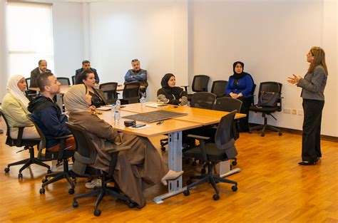 إستراتيجيات لتعزيز التعليم في جامعة البحرين University Of Bahrain