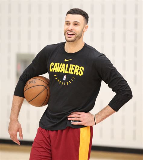 Larry Nance Jr Larry Nance Jr Wikipedia Nadinesofierevsbech