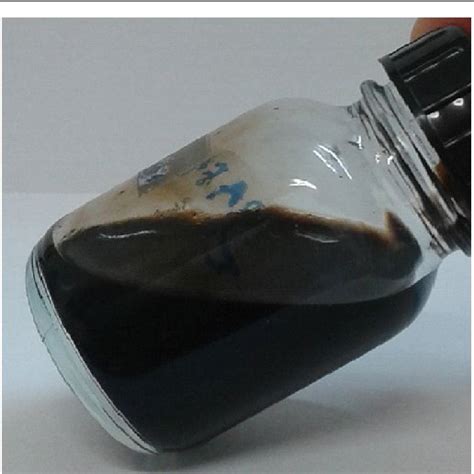 An Aqueous Suspension Of Graphene Oxide Go Download Scientific Diagram