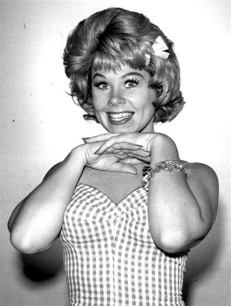 Actress Sue Ane Langdon 60 Photos Moonagedaydreamfilm
