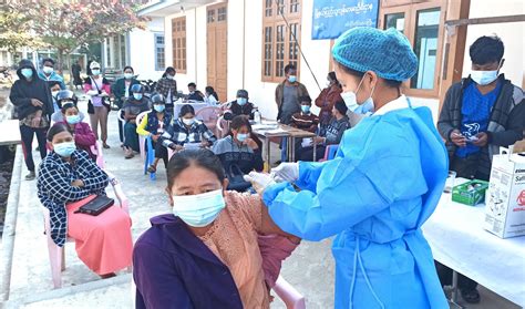 ကျွန်းလှမြို့နယ်၌ ကိုဗစ် ၁၉ ရောဂါကာကွယ်ဆေး ပထမအကြိမ်နှင့် ဒုတိယအကြိမ် ဆက်လက် ထိုးနှံပေး