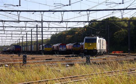 Drei Class 66 Und Die 186 167 3 Stehen In Montzen Gareb Bahnbilderde