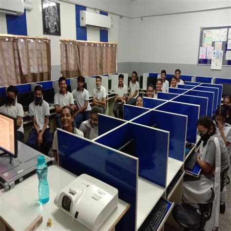Sbioa Public School Computer Laboratory
