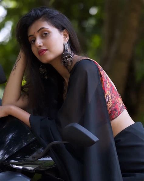 Peerupalli Phani Poojitha Actress Biography Wiki Age Height