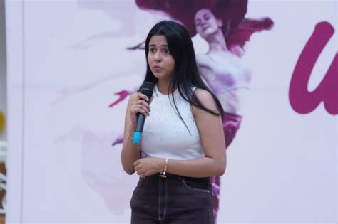 Shruti Singh On Linkedin Personality And Communication Skills Are Two Important Criteria To Grab