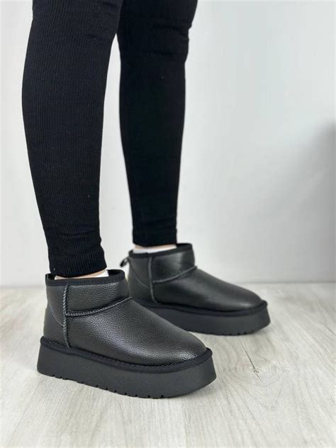 Теплі уггі — ціна 1799 грн у каталозі Уггі Купити жіночі речі за доступною ціною на Шафі