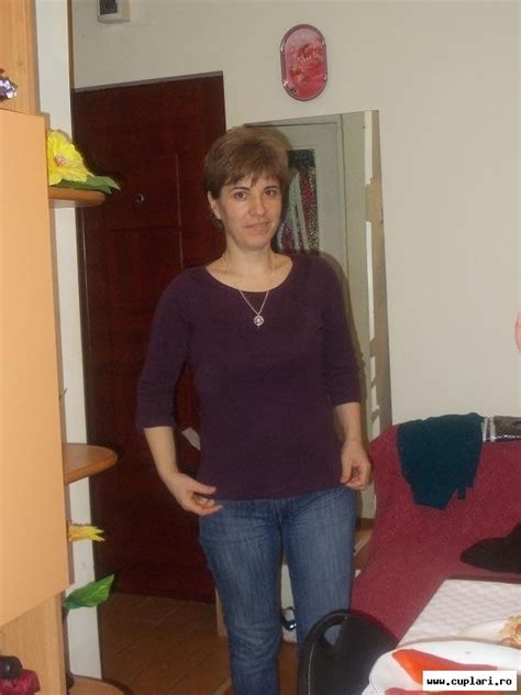 Femei In Chiloti Transparenti