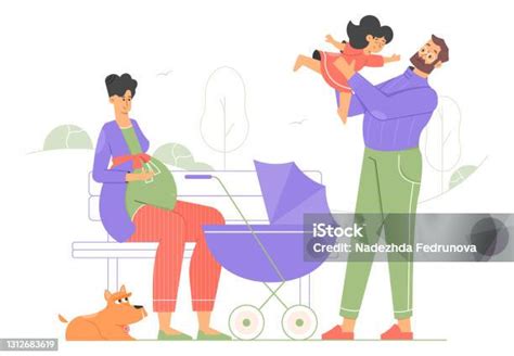 산책을 행복한 가족 임신 한 엄마가 벤치에 앉아 아기 마차 아빠는 어린 딸 귀여운 개와 함께 놀고있다 벡터 플랫 일러스트레이션