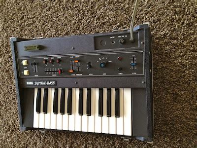 MATRIXSYNTH Vintage Korg SYNTHE BASS Synthesizer With Built In Case
