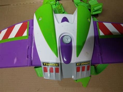 Vintage Buzz Lightyear Jet Pack Talking Foldout Wings From Costume