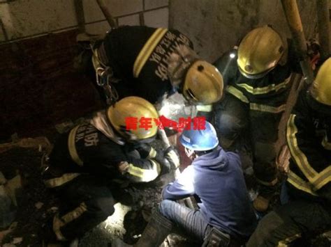 杭州一工地钢管脚手架30层坠下致1死1伤 搜狐新闻