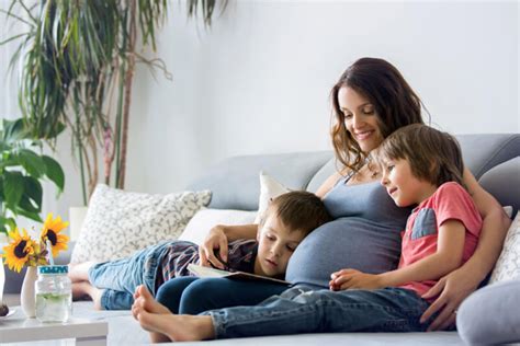 Σεξουαλική αγωγή Πώς μπορείτε να μιλήσετε στο παιδί σας για το σεξ Neamou Gr