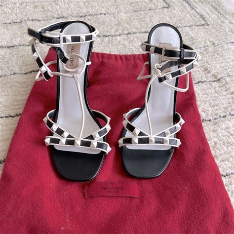 Authentic Valentino Studded Pumps Gem