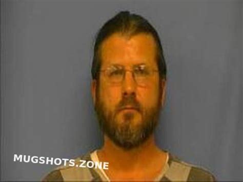 Mitchell Wine 05 04 2023 Saline County Mugshots Zone