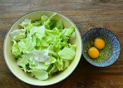 卷心菜炒鸡蛋