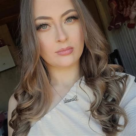 Daniela Da Silva Palhano Danielasilvapalhano • Threads Say More